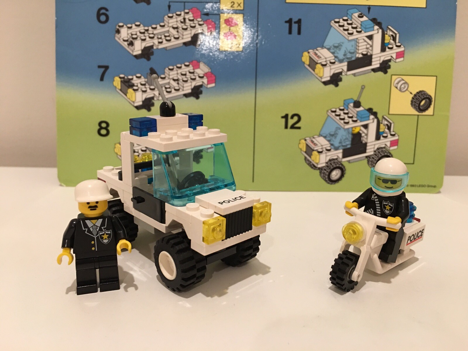 LEGO Dacta 9365 NINE (9) Plasticized Instruction Sheets 6 minifigures 2 ...