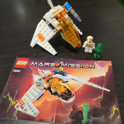 Lego Mars Mission Set 7695 - MX-11 Astro Fighter All Vital Parts ...