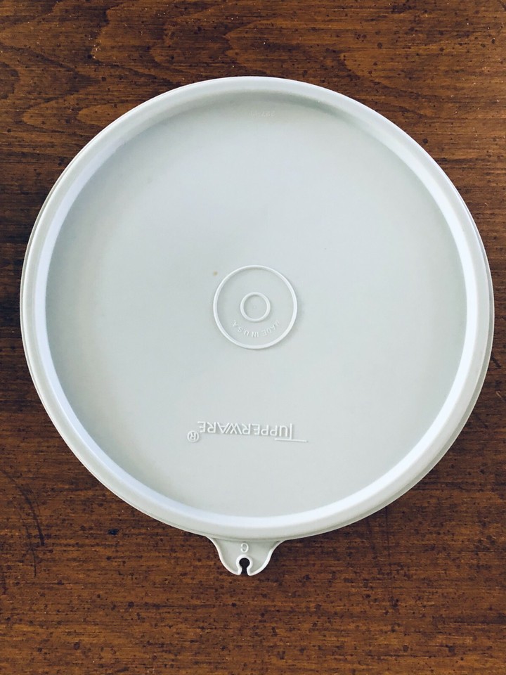 Tupperware Replacement Lids - Many Sizes, Colors - You Choose! Volume ...