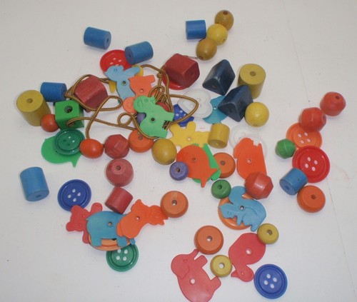 Lot Of String Toys - Spinning Button - Button Whirlgig | eBay