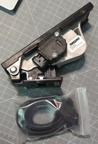 Peterbilt D21-6031 OEM Pedal - Throttle PWM 320 | eBay