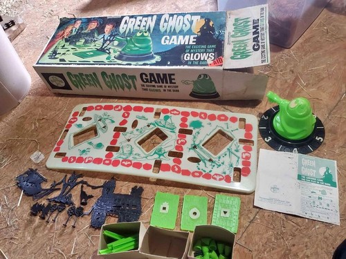 1965 Transogram Green Ghost Luminous Game Glows In The Dark Complete w ...