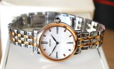 Like NEW Mid Size Unisex Mens Ladies SEIKO Classic Rose Gold SS W/Watch ...