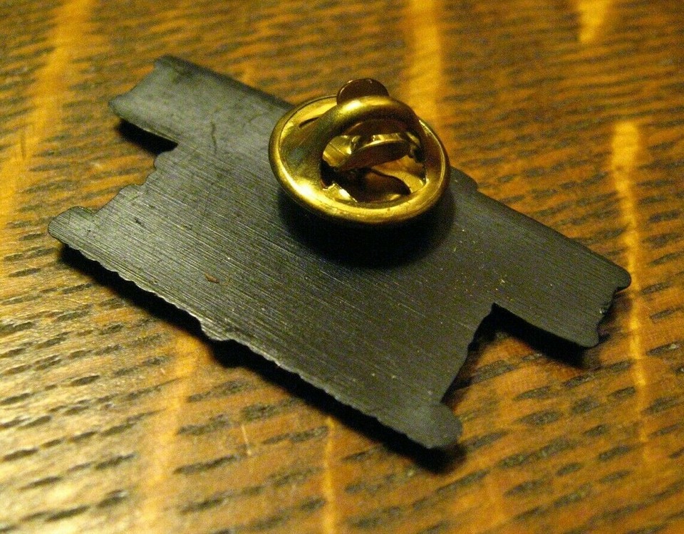 First Flight Centennial Lapel Pin - 2003 Wright Brothers Airplane ...