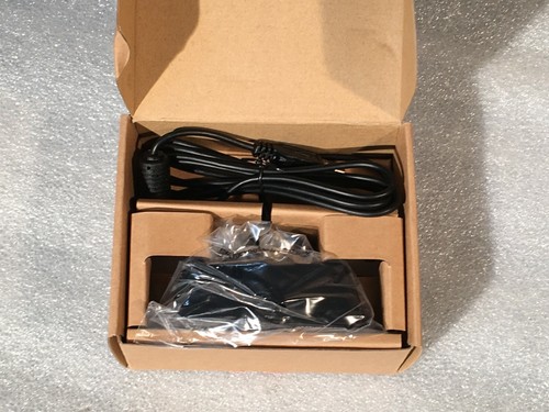 Lenovo Webcam 4XC1B34802 Essential FHD Webcam. New. Open box | eBay