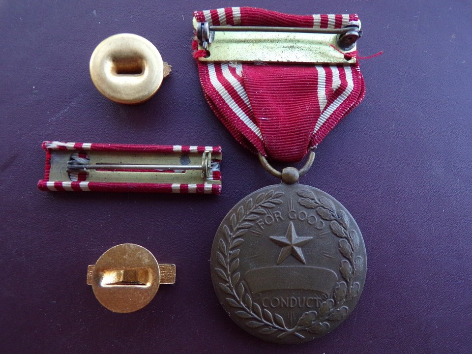 WWII US Army Good Conduct Medal GCM Buttonhole Lapel Pin Ribbon Lot ...