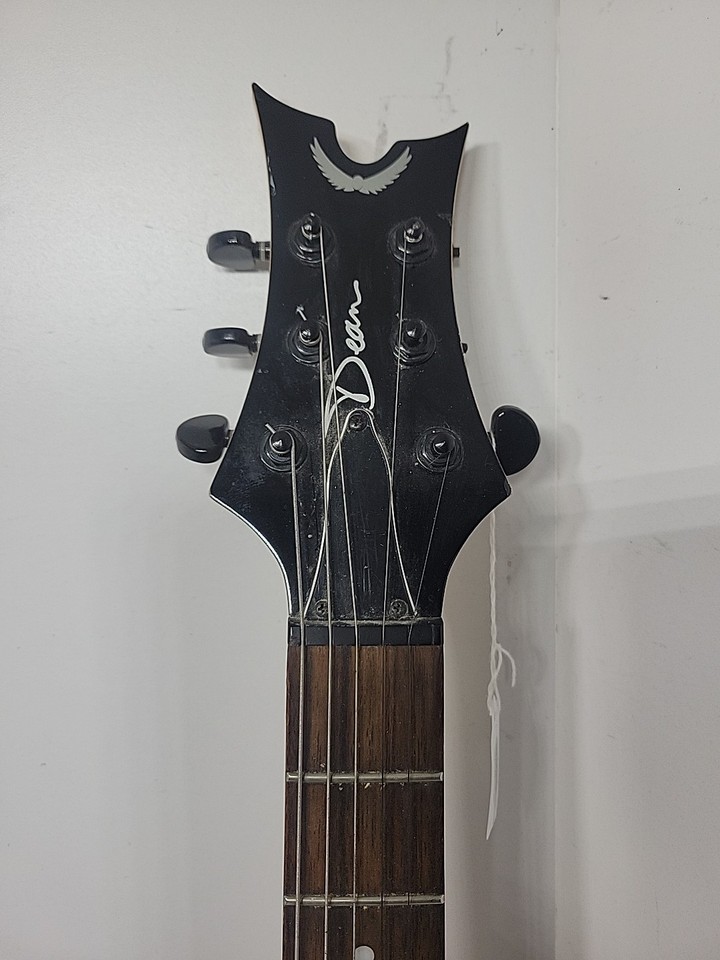 Dean Vendetta Electric Guitar In Red. One Missing String | eBay