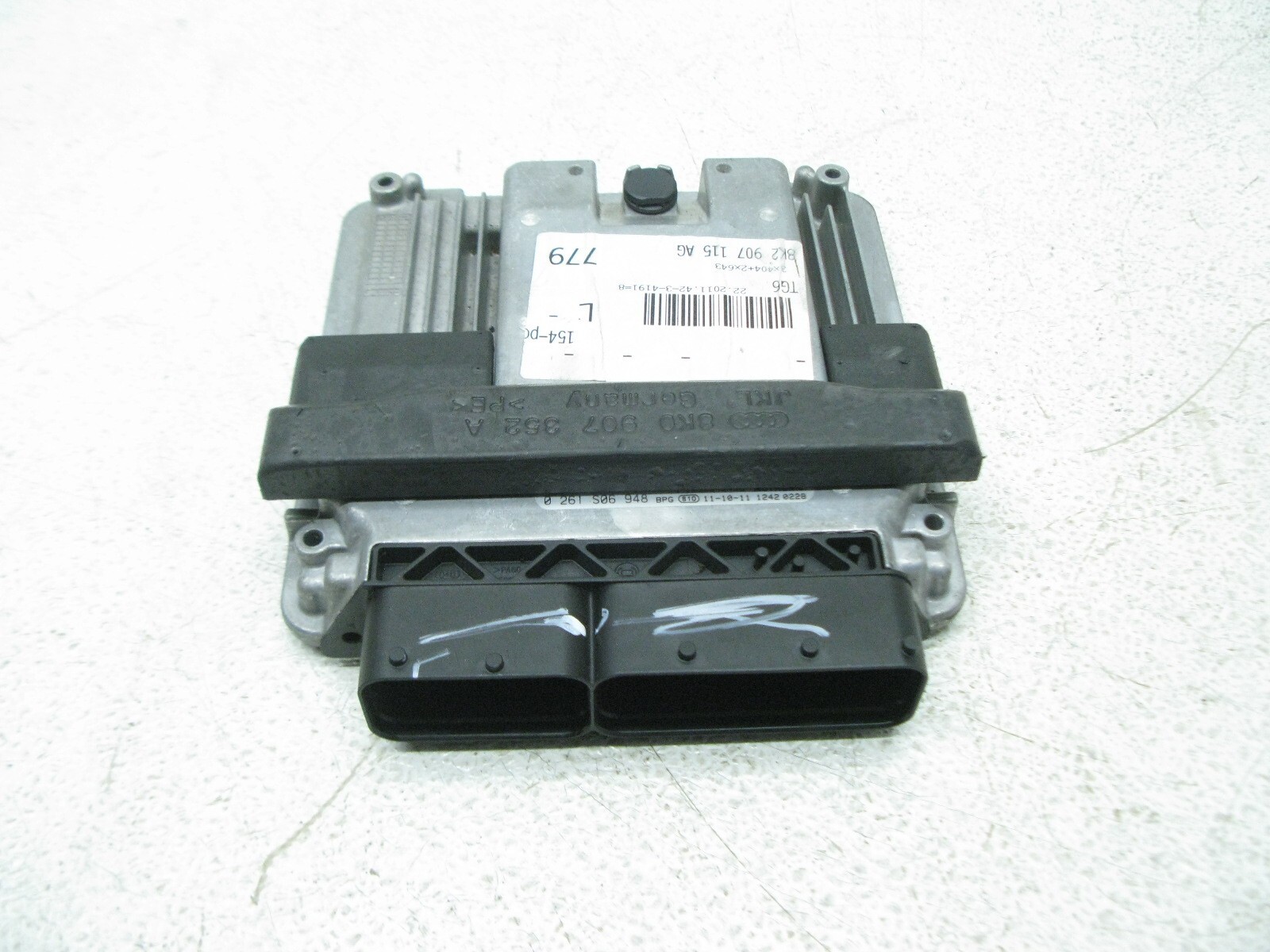 11-12 AUDI 8T A5 A4 SEDAN FWD QUATTRO 2.0 TFSI ECU ENGINE CONTROL ...