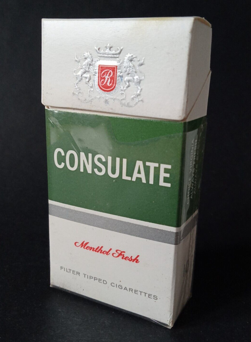 10 Consulate cigarette packet. Rothmans, | Grelly UK