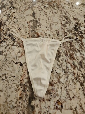 Victoria's Secret Angels Low-Rise V-String Thong White Shimmer Satin ...