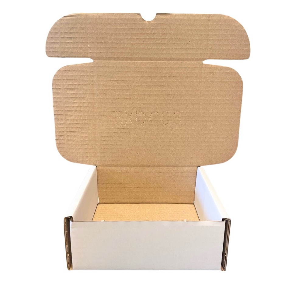 WHITE SHIPPING CARDBOARD BOXES POSTAL MAILING GIFT PACKET SMALL PARCEL ...