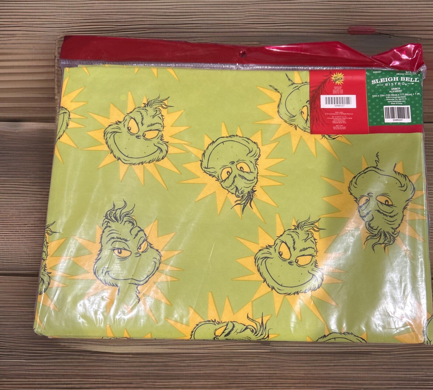 Dr. Suess The Grinch Vinyl Tablecloth Green 52" X 70" 1 Piece Sealed | eBay