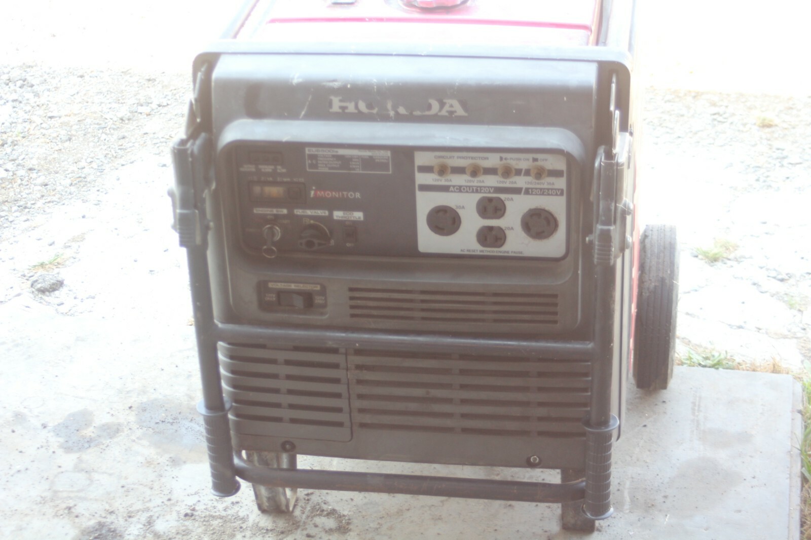 HONDA EU6500IS PORTABLE GENERATOR | eBay