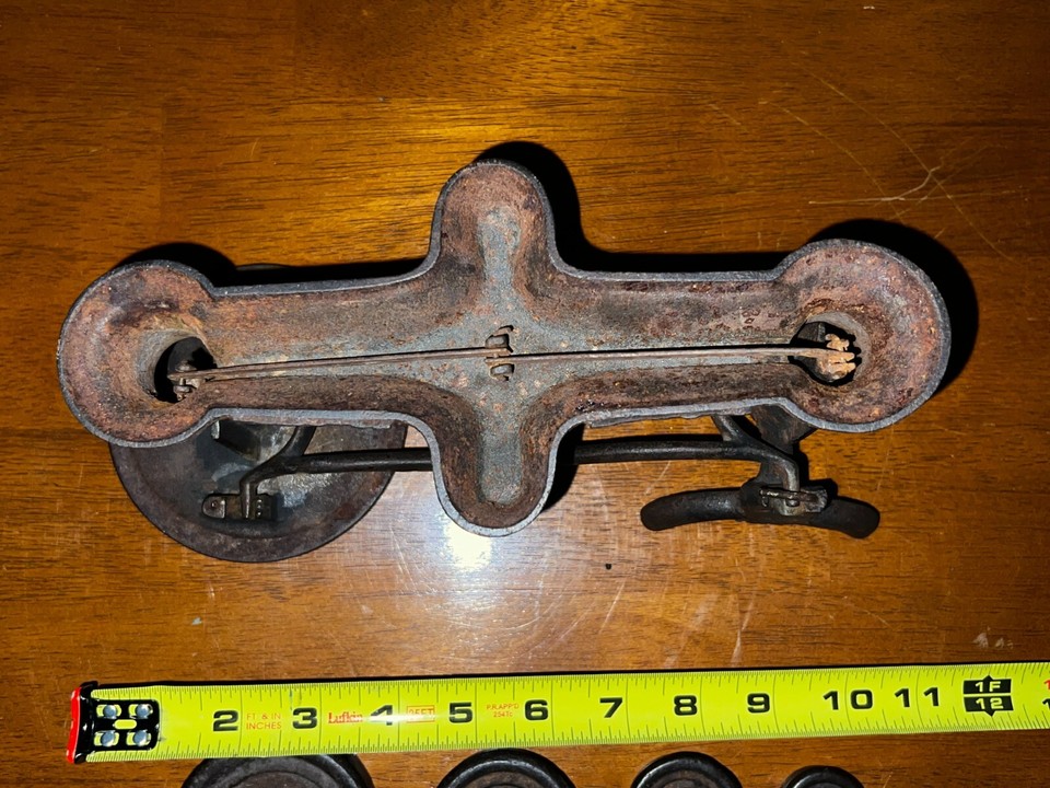 Antique Cast Iron Balance Candy Farm Store Scale | eBay