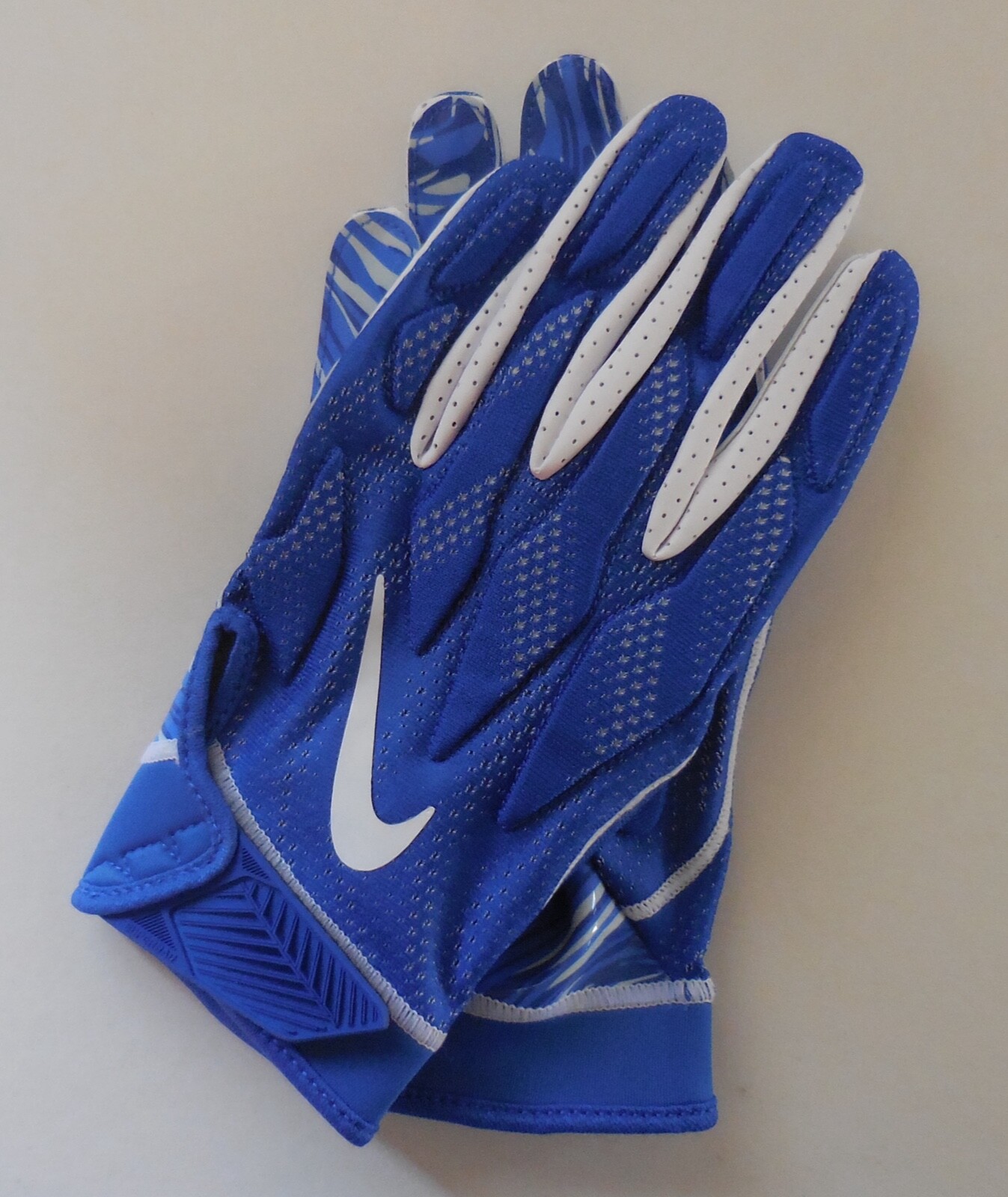 Nike NFL Superbad 4.5 Football Gloves Men Game Royal/Black XL | eBay