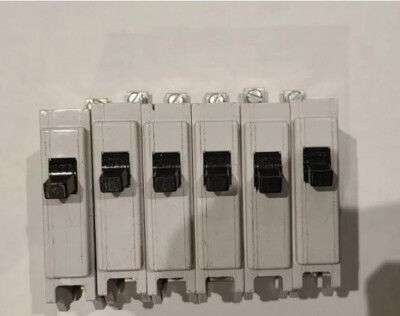 Pack of 8 Commander QBH Sylvania QBH 1 pole 15 amp bolt on breaker | eBay