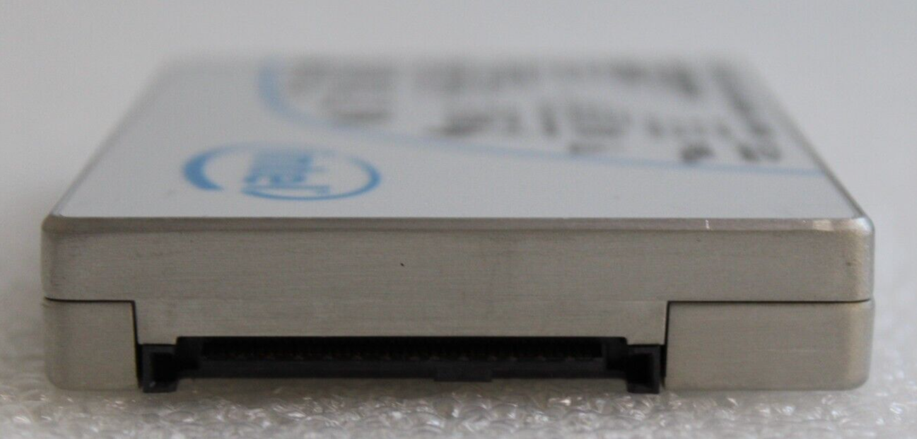 Intel DC P4610 SSDPE2KE076T8 7.68TB NVMe U.2 PCIe 2.5" Solid State ...