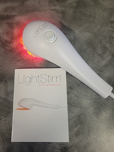 LightStim for Wrinkles RED Light Therapy Device Beauty Tools Skincare ...
