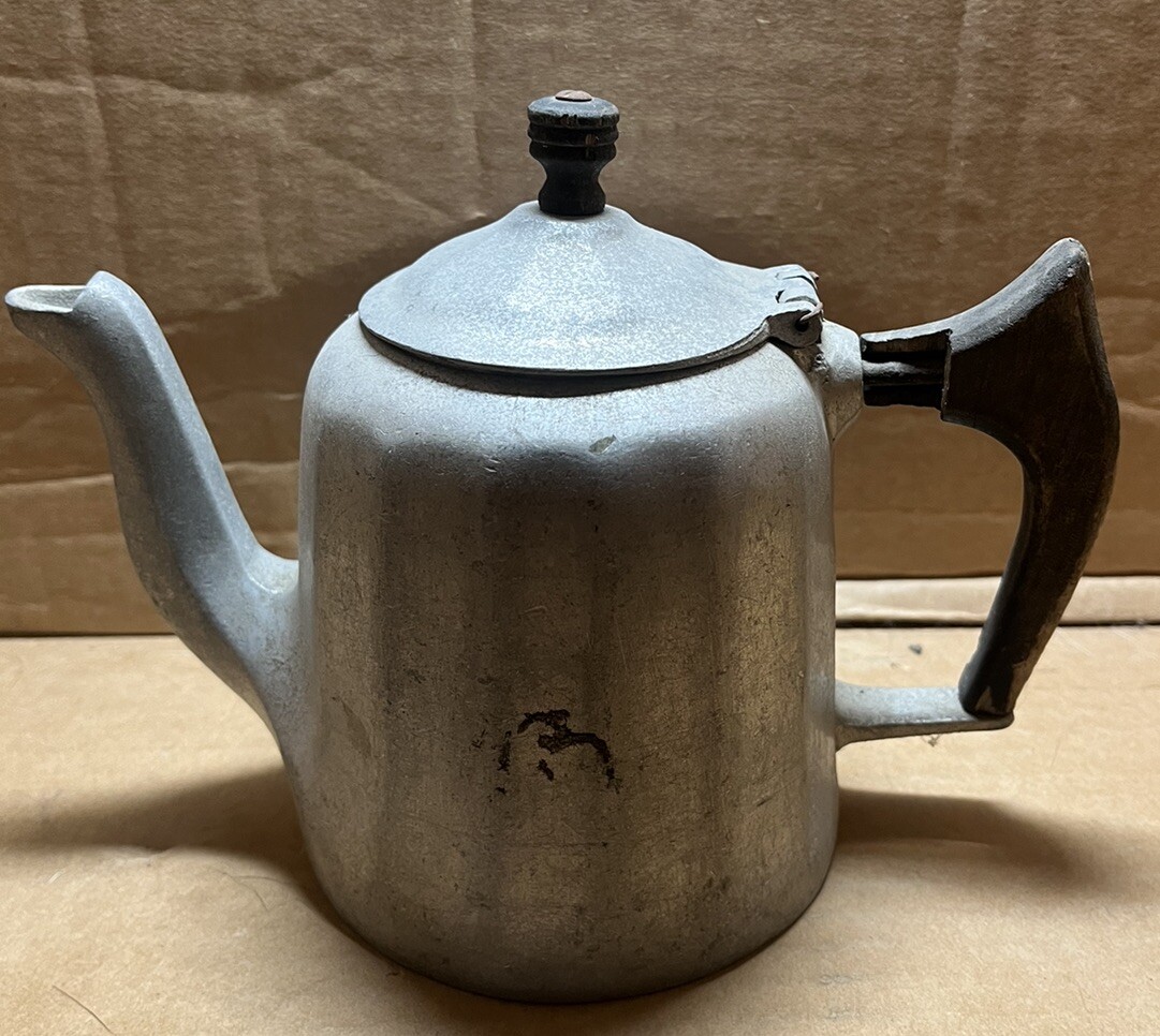 Wagner Sidney O Colonial Tea Pot Kettle 1 qt Pat’d Feb. 18, 1902 ...