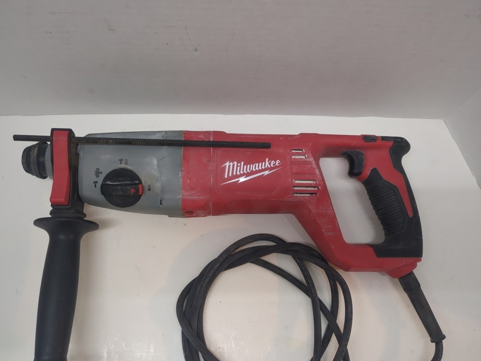 Milwaukee 5262-21 8 Amp Corded 1 in. SDS D-Handle Rotary Hammer | eBay