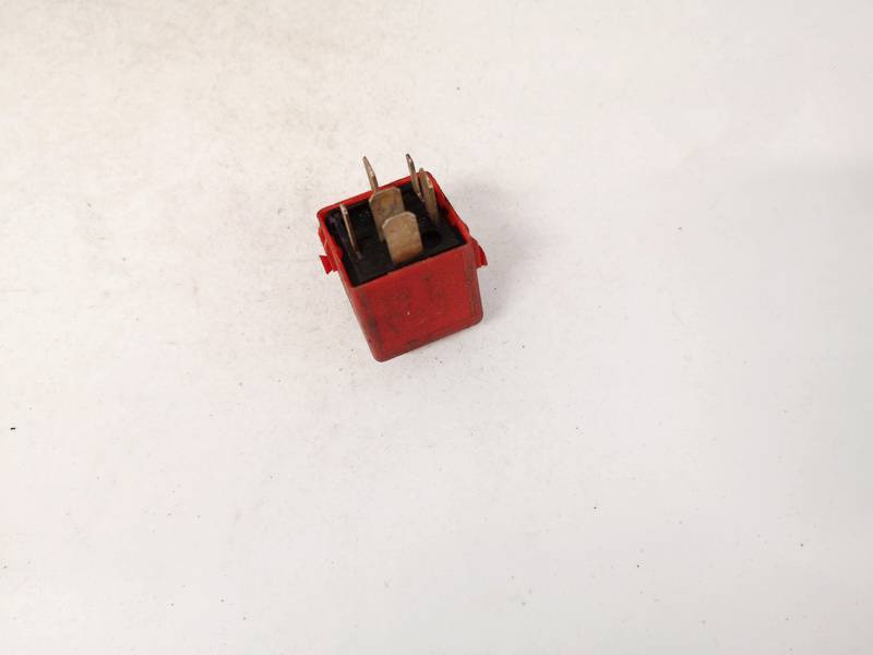 61361393404 61.36-1393404 v23134-a52-x153 10082200191 Relay modu ...