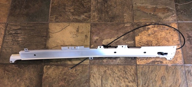 2014 2015 2016 MERCEDES E350 E250 E63 SUNROOF RIGHT GUIDE RAIL ...