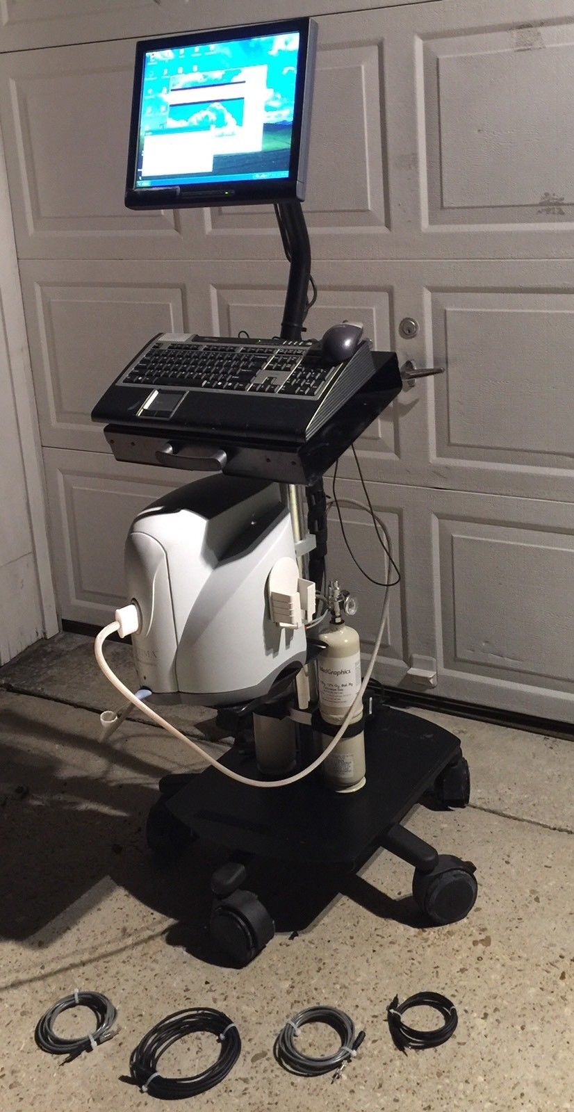 MedGraphics ULTIMA Series - COMPLETE w/ Computer, Software, Tanks, Cart ...