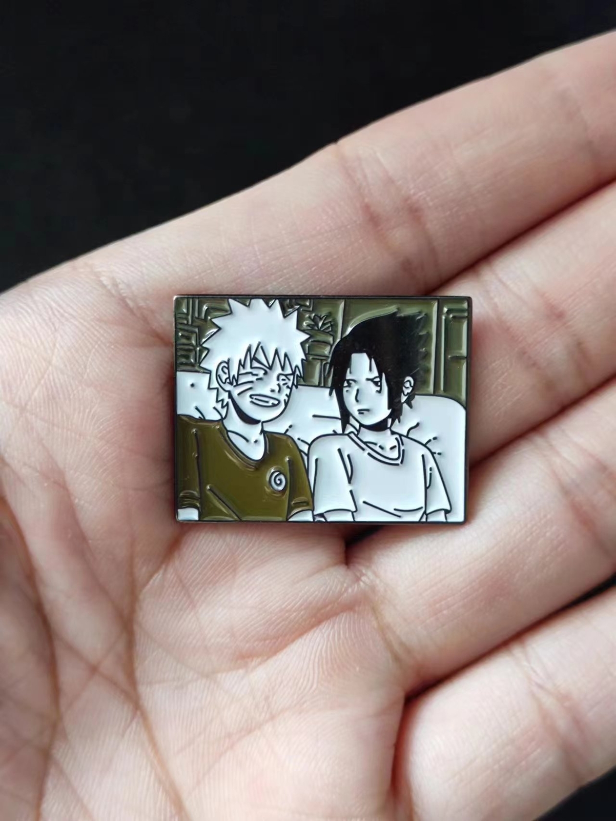 Uzumaki and Uchiha Sasuke Enamel Hat Pin Metal Badge Figure Anime ...