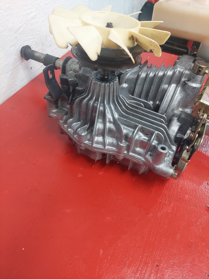 Simplicity Broadmoor 1693357 Tuff Torq K61 Transmission 1686812SM | eBay