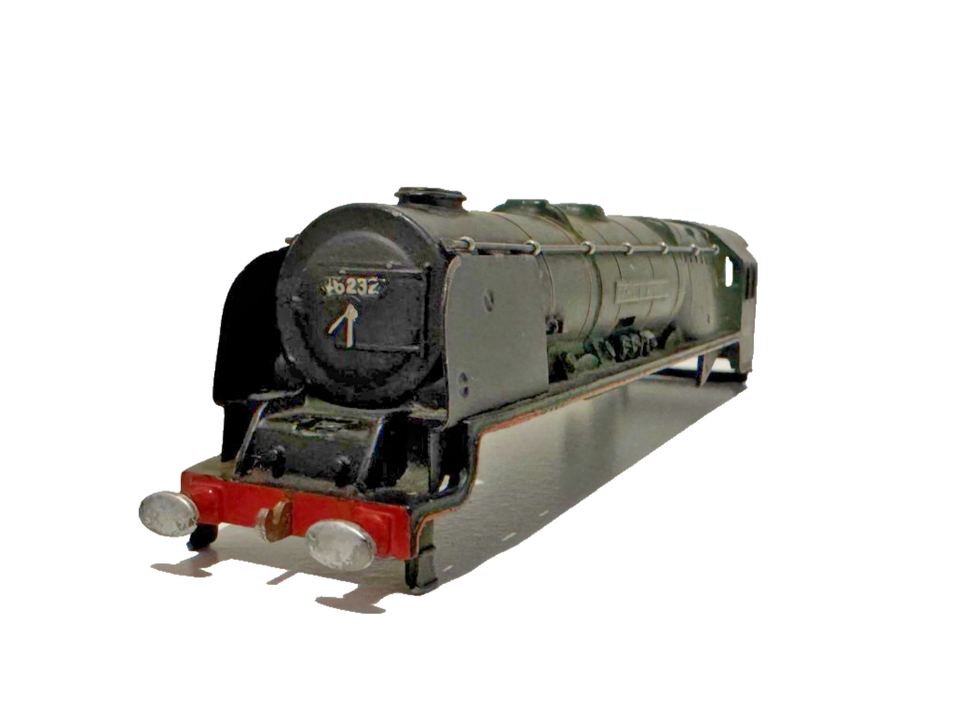 Triang OO gauge R.050 BR 4-6-2 Princess Victoria Loco bodyshell only ...