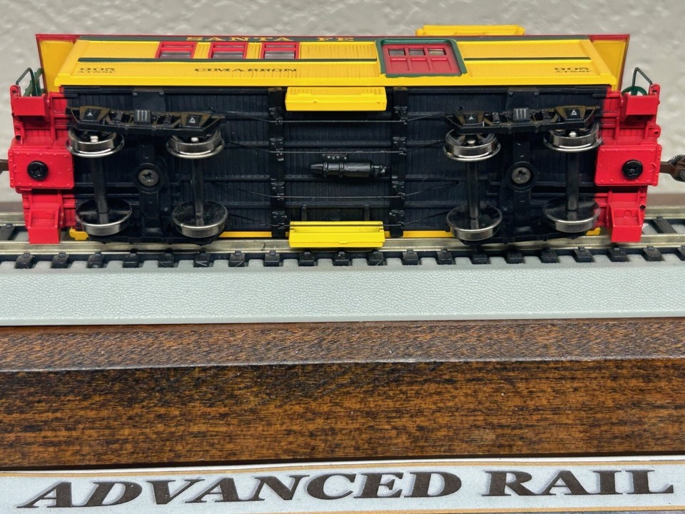 SANTA FE CIMARRON - DROVERs CABOOSE - LIVESTOCK / CATTLE - HO SCALE NEW ...