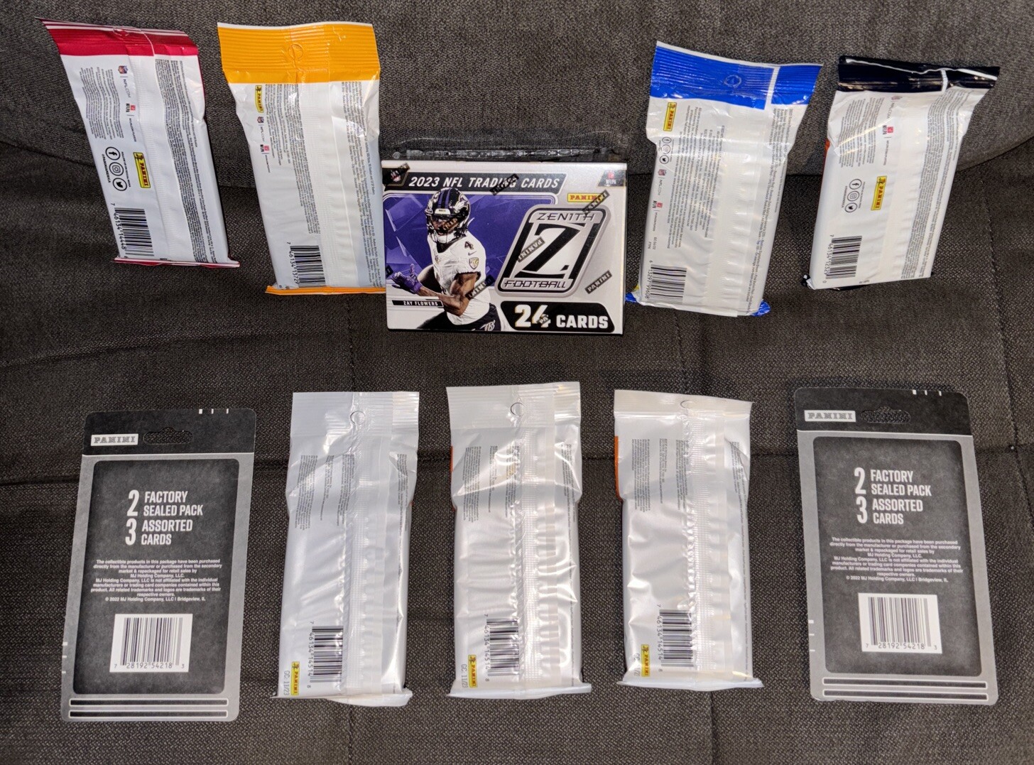 2022-2023🏈Panini Zenith Football TCG Blaster Box & 9 Mixed Lots Of NFL ...