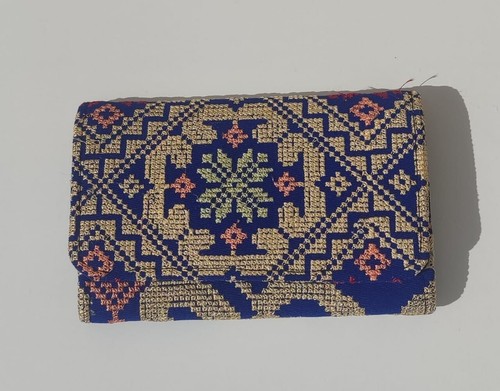 Palestinian Embroidered Wallet - Traditional Tatreez Design Unique ...