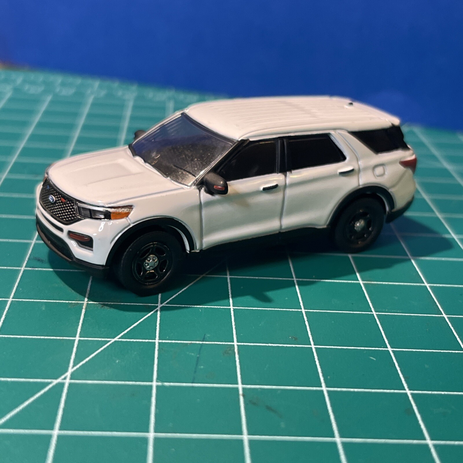 Greenlight 1:64 Ford Explorer Swat Secret Service Undercover Type ...