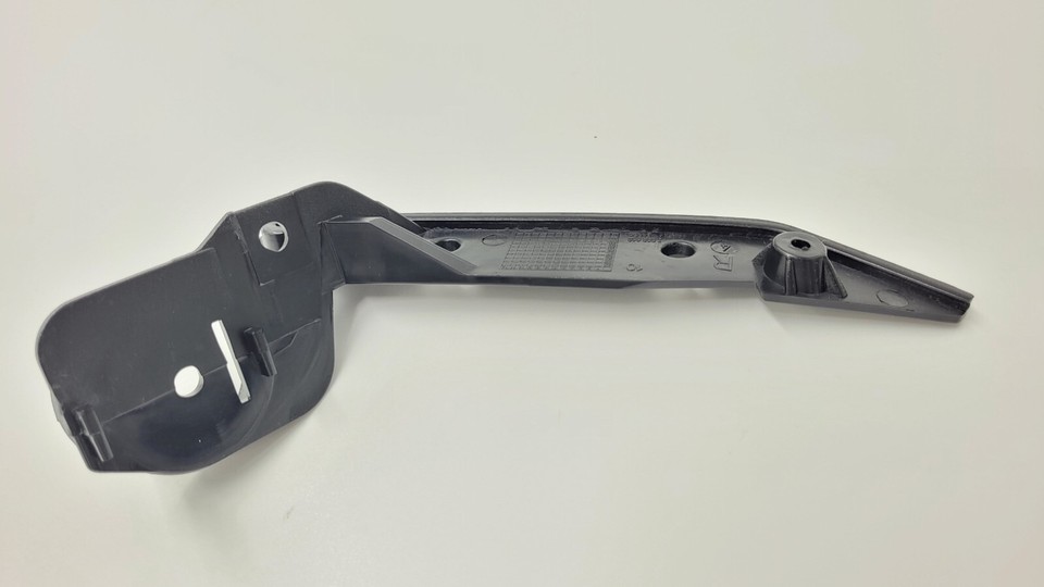 BMW 3 Series E90 E91 Front Fender Support Bracket Right Side ...