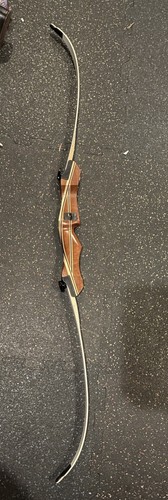 Internature Warrior Takedown Recurve Bow – RH – 20 lb – Excellent ...