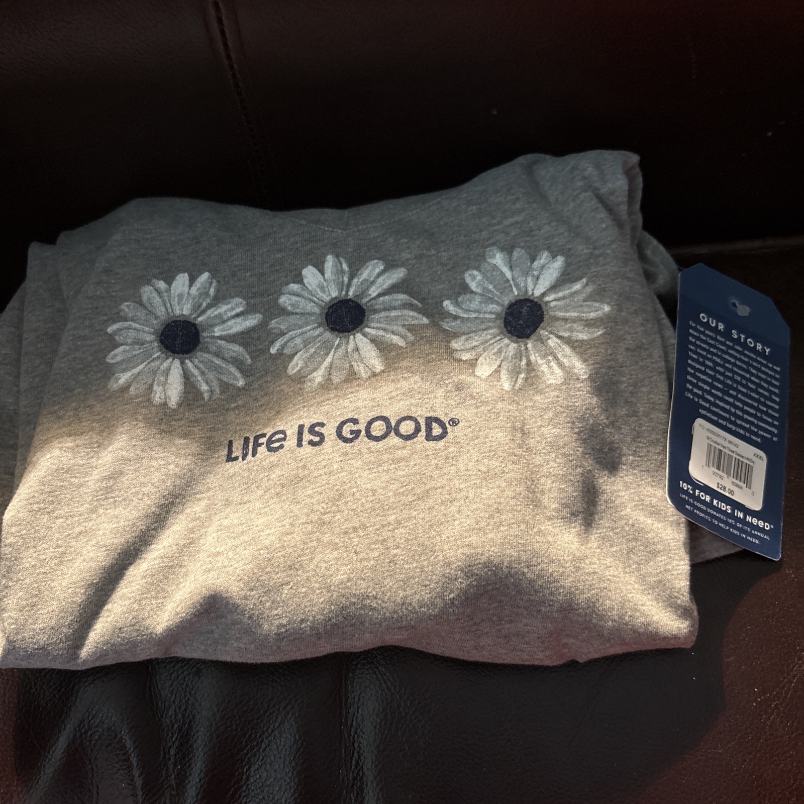 Life Is Good Daisy XXXL. Never Been Worn. Tags On It. Short Sleeve ...