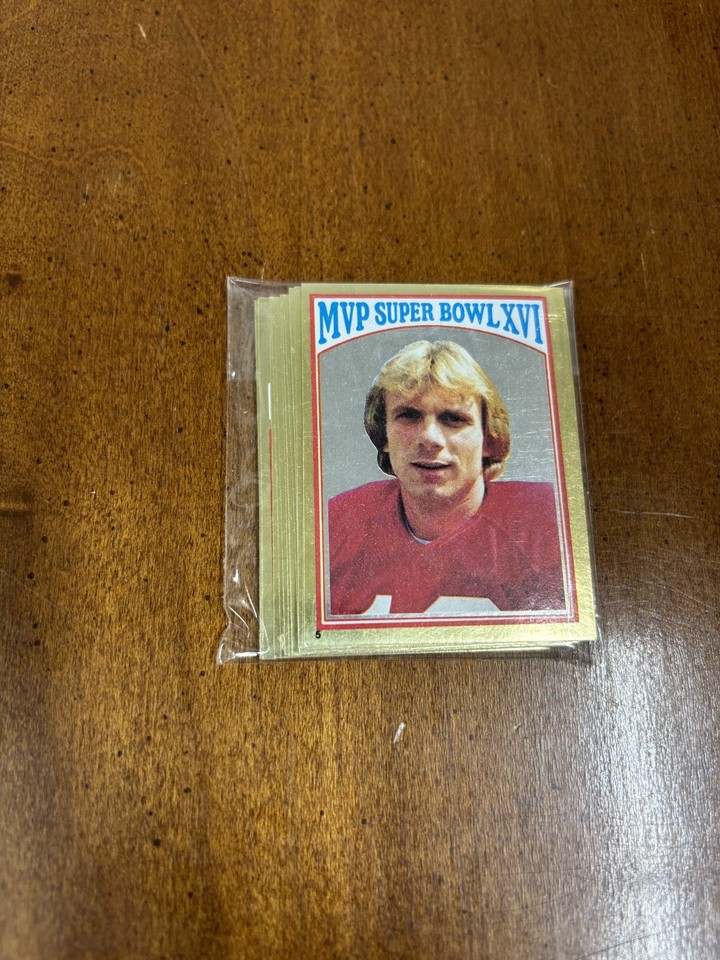 1982 Topps Football COMPLETE SET! Lawrence Taylor Ronnie Lott Rookie ...