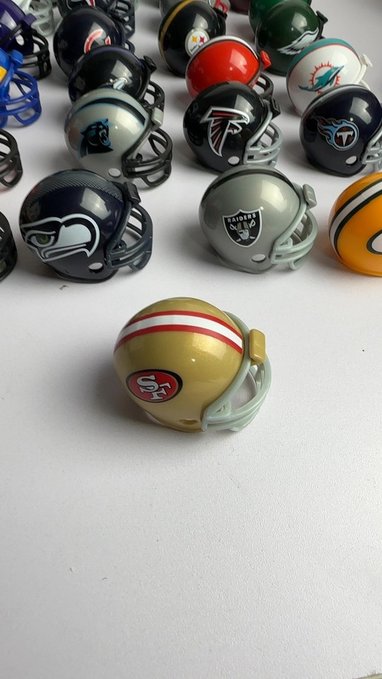 31 NFL Pocket Pro Helmets Riddell Nearly Complete Set Teams Display ...