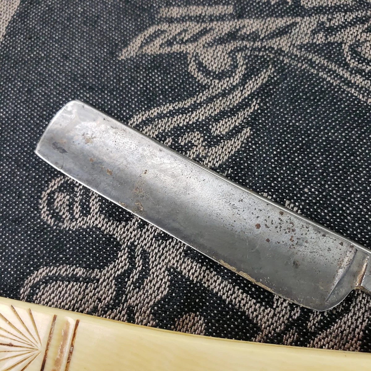 Exotic Straight Razors