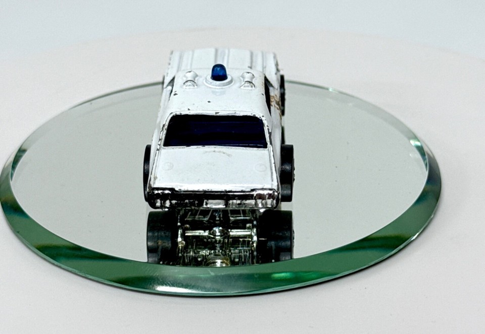 Hot Wheels Vintage Redline Olds 442 State Police Cruiser Flying Colors ...