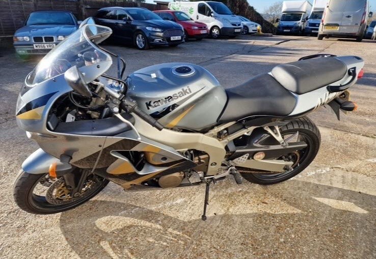 Kawasaki ZX 600 Ninja *12,000 miles Beautiful 🏍️ | eBay UK