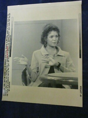 1992 Erinn Cosby daughter of Bill 'Donahue' TV show NY Vintage Wire ...