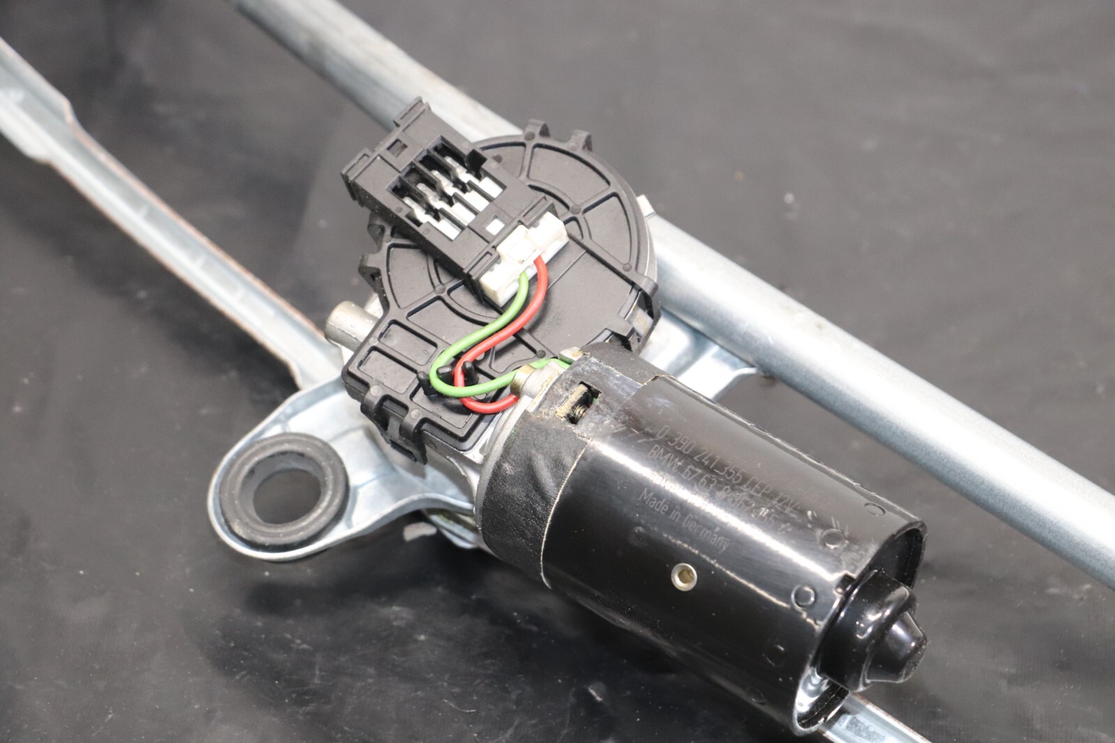 BMW OEM E46 Windshield Wiper Assembly 61617071693 Linkage & Bosch Motor ...