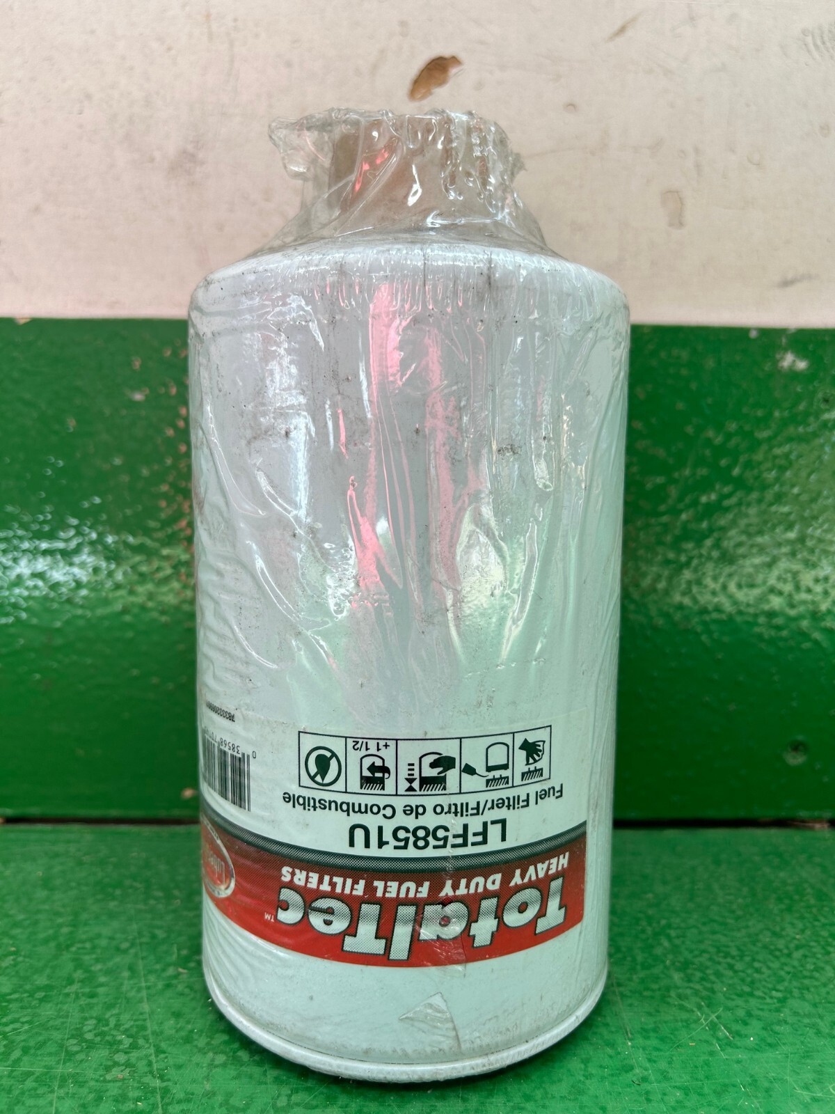 FLEETGUARD FS19907 - Fuel filter cross reference