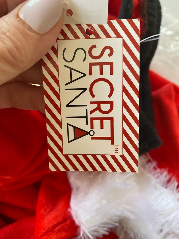 Secrets Santa Suit - XL - Santa Pants & Hat - NEW | eBay