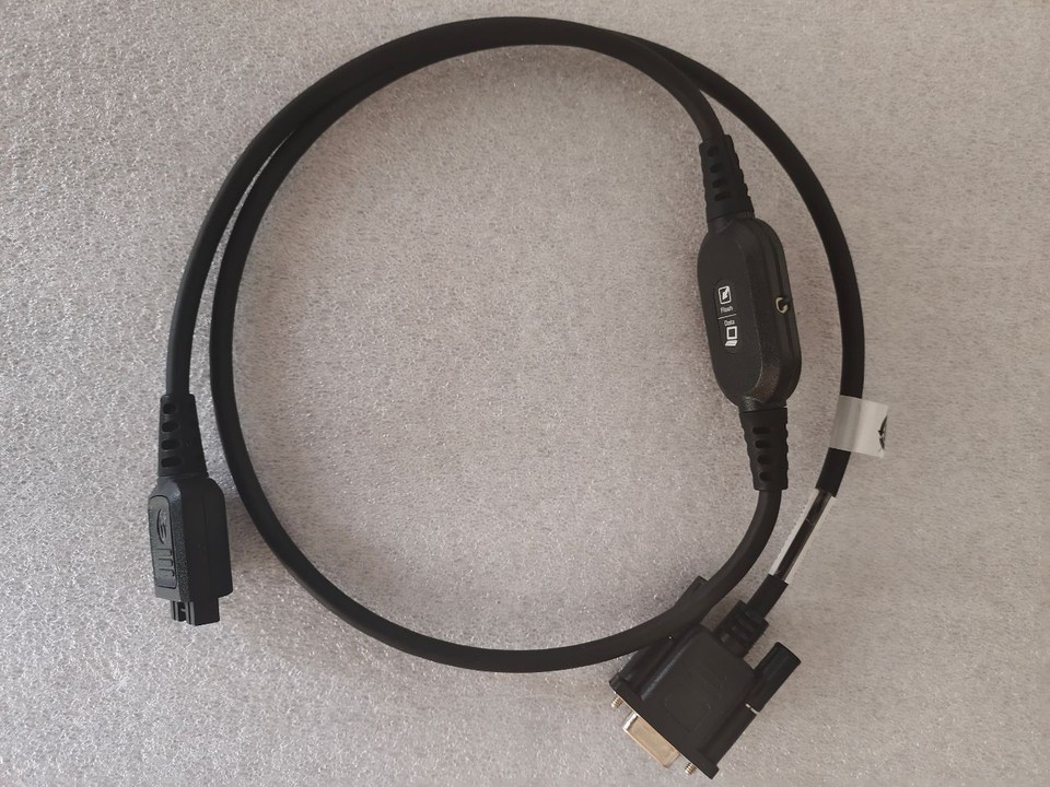 Motorola PMKN4122A programming cable MTP3150 MTP3250 MTP6450 MTP6650 ...