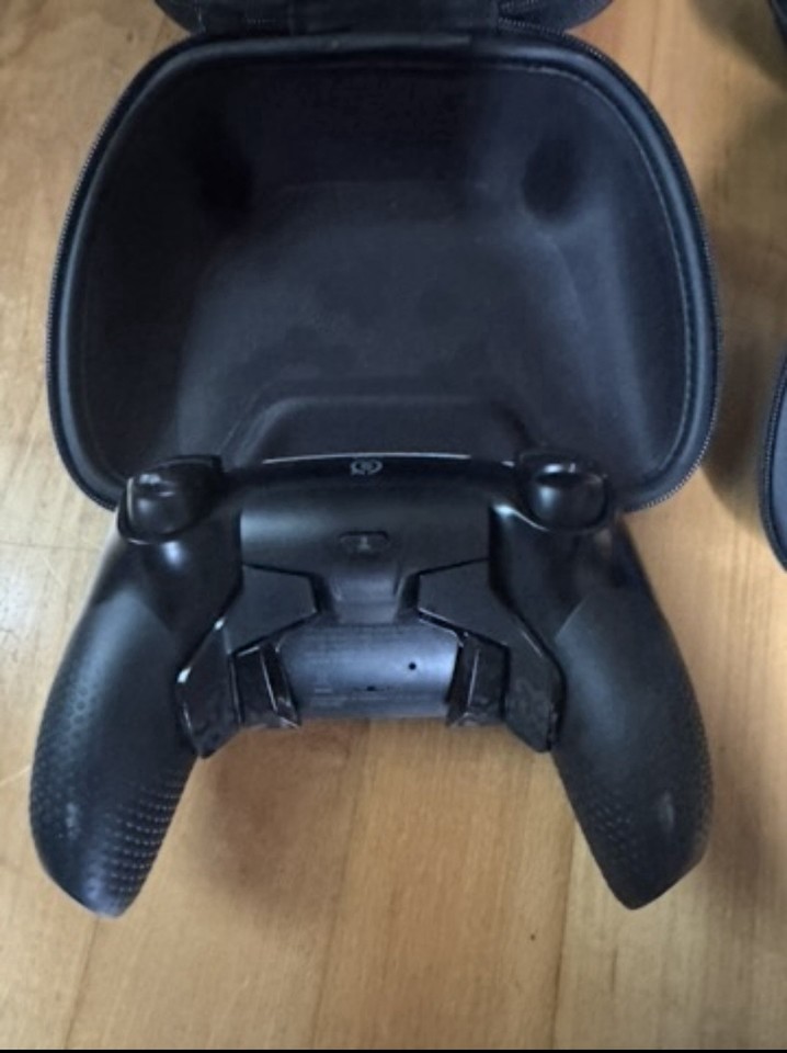 Scuf Reflex (FPS) PS5 Controller w/Scuf Hard She’ll Carry Case | eBay