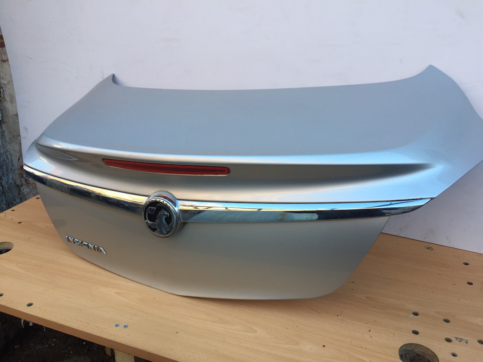 Vauxhall Insignia 2009 - 2013 Complete Rear Boot Tailgate In Silver ...