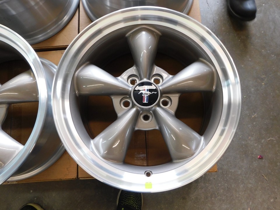 2001-2004 Ford Mustang 40th Anniversary Bullet Wheels Set 17x8 | 3R331007BA | Genuine OEM | One ...